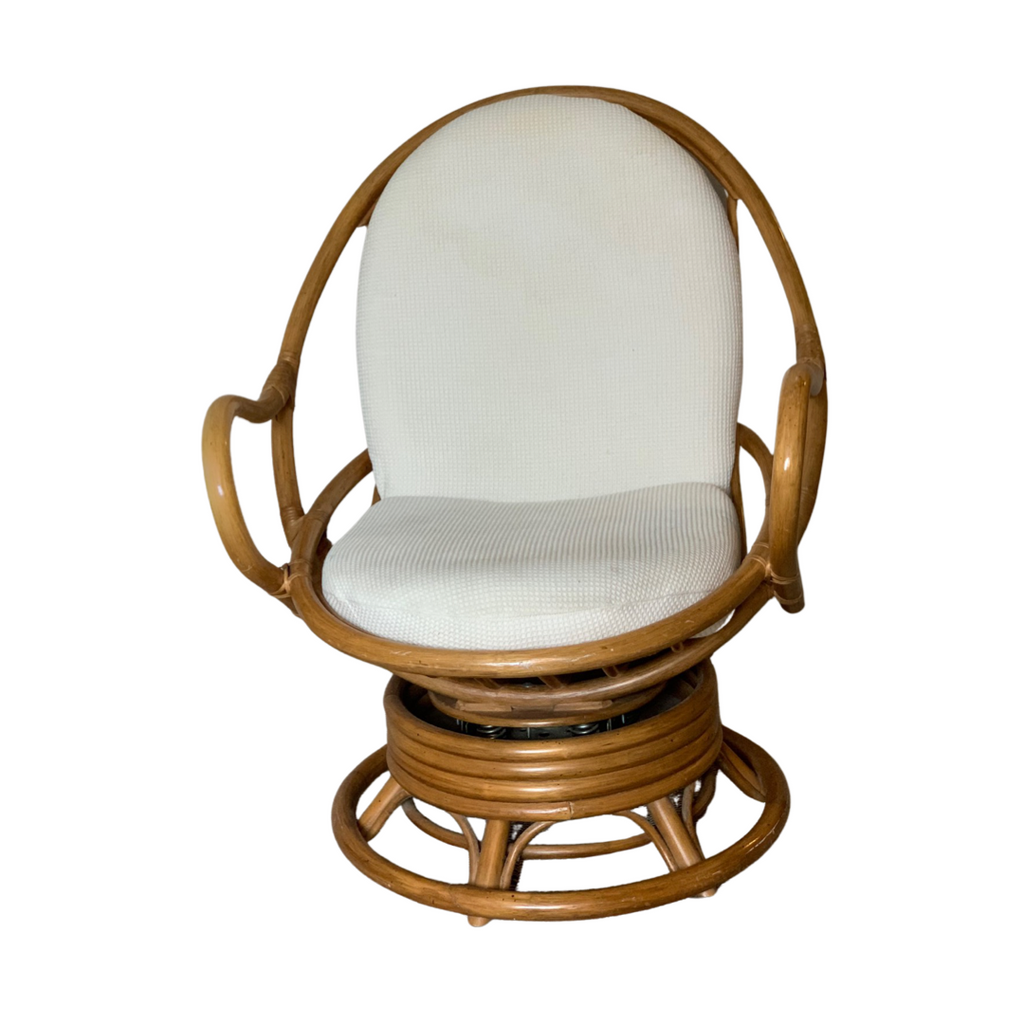 The Willow Chair – A Family Affair Event Styling